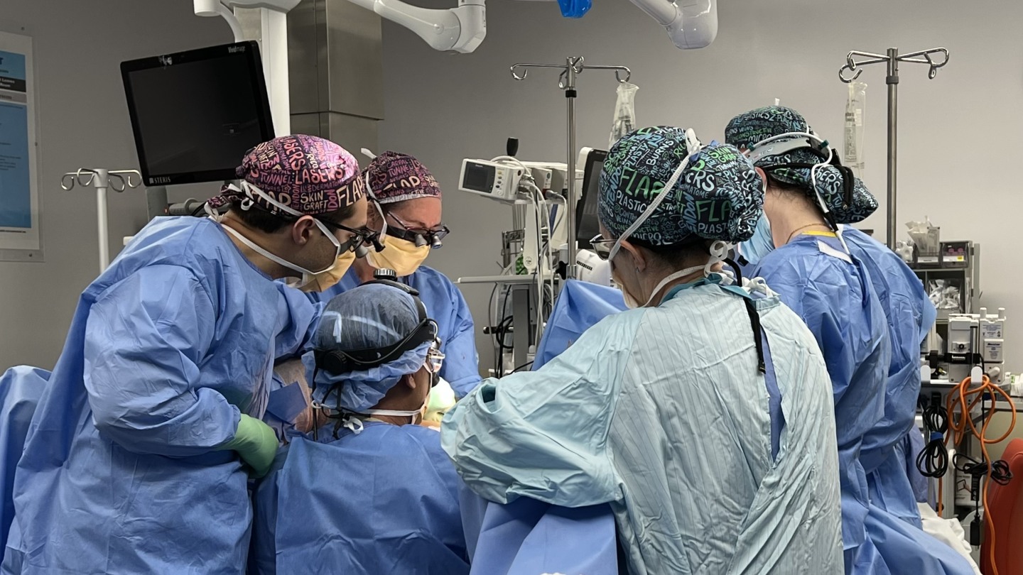 Faculty | Plastic Surgery | Medical School | Brown University